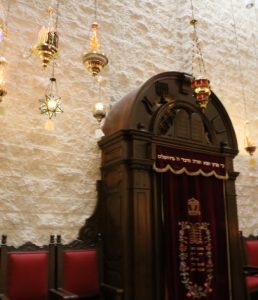 Sanctuary – Sephardic Temple Tifereth Israel