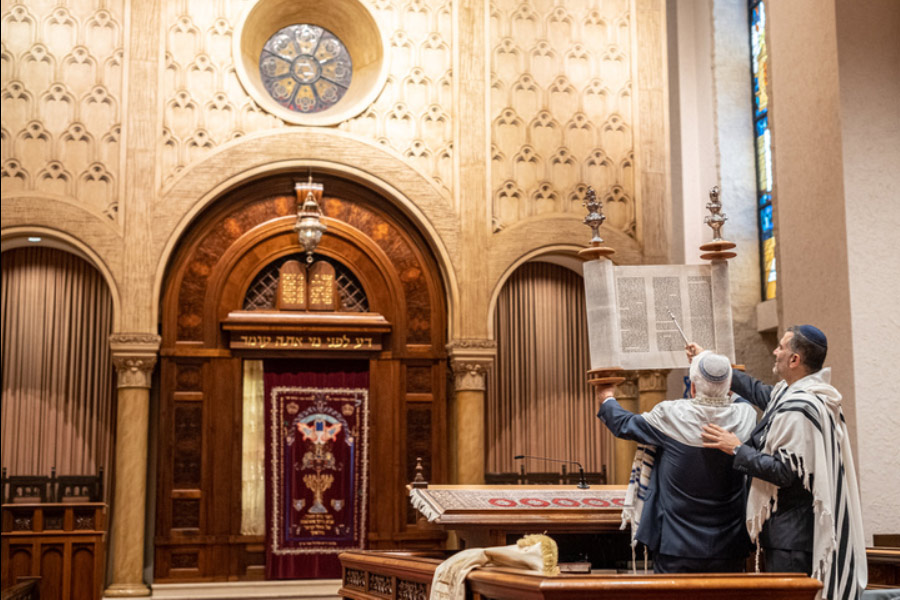Gallery – 2023 Board Installation – Sephardic Temple Tifereth Israel