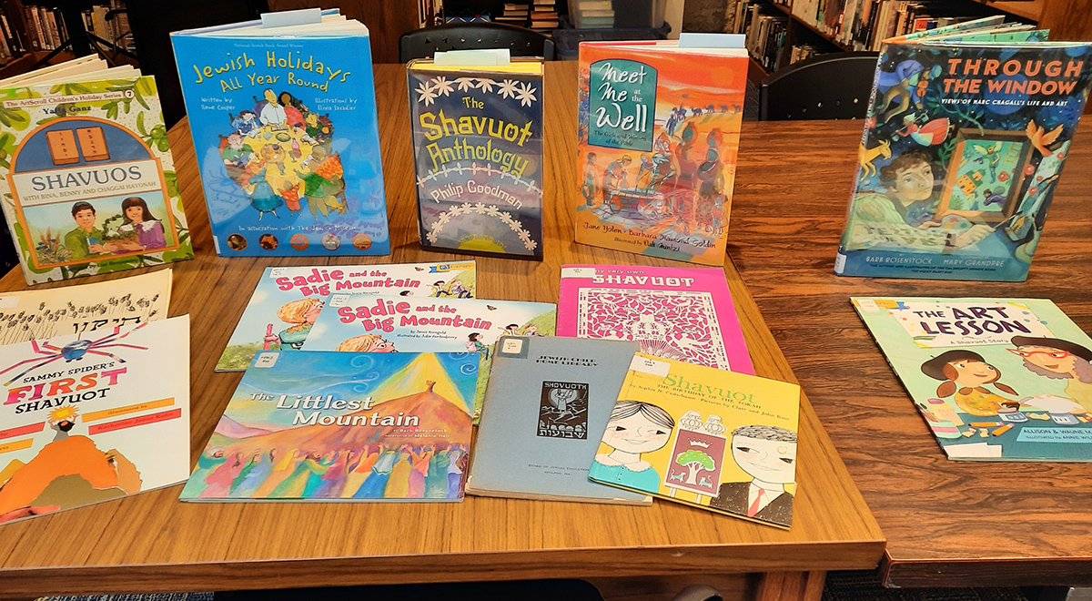Temple Library – Sephardic Temple Tifereth Israel